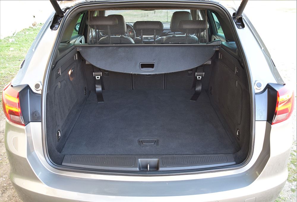 Opel Astra CARAVAN - Giagtzidis cars | Μεταχειρισμένα αυτοκίνητα